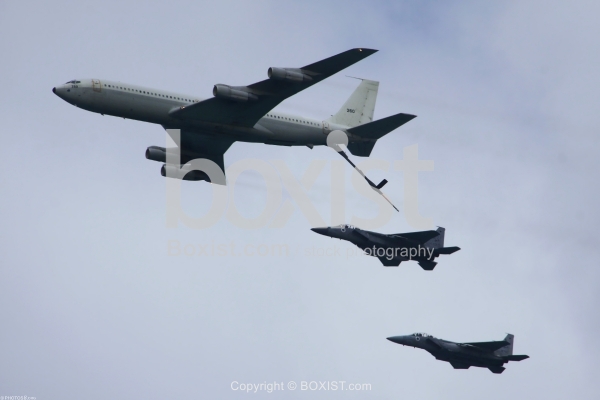 Fighters Aircraft Air Refueling - Boxist.com Photography / Sam Mugraby ...