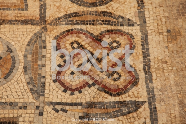 Ancient Roman Knot Mosaic in Dougga Tunisia - Boxist.com Photography ...
