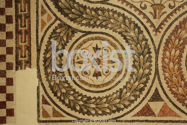 Roman Laurel Wreath Mosaic - Boxist.com Photography / Sam Mugraby's ...