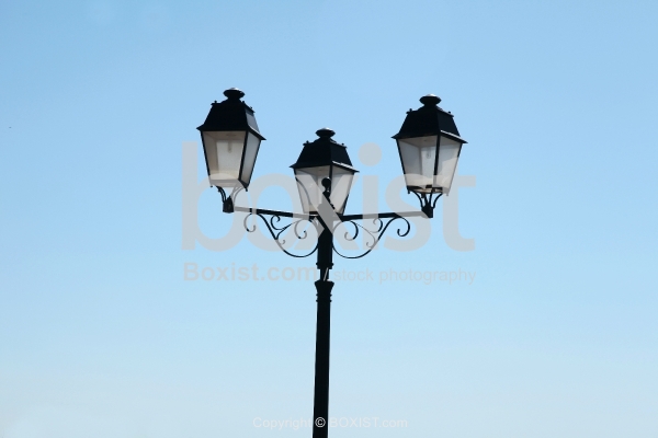 Three Head Light Post - Boxist.com Photography / Sam Mugraby's Stock ...