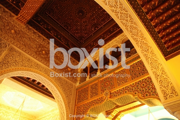 Decorative Arabesque Plasterwork Ceiling - Boxist.com Photography / Sam ...